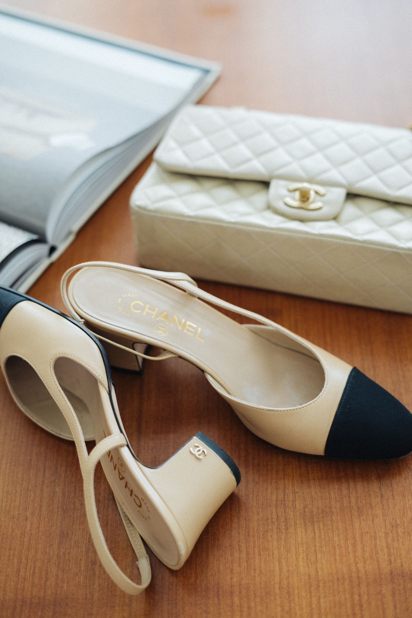 NOOS | Kopen en verkopen van uw authentieke tweedehands schatten ...